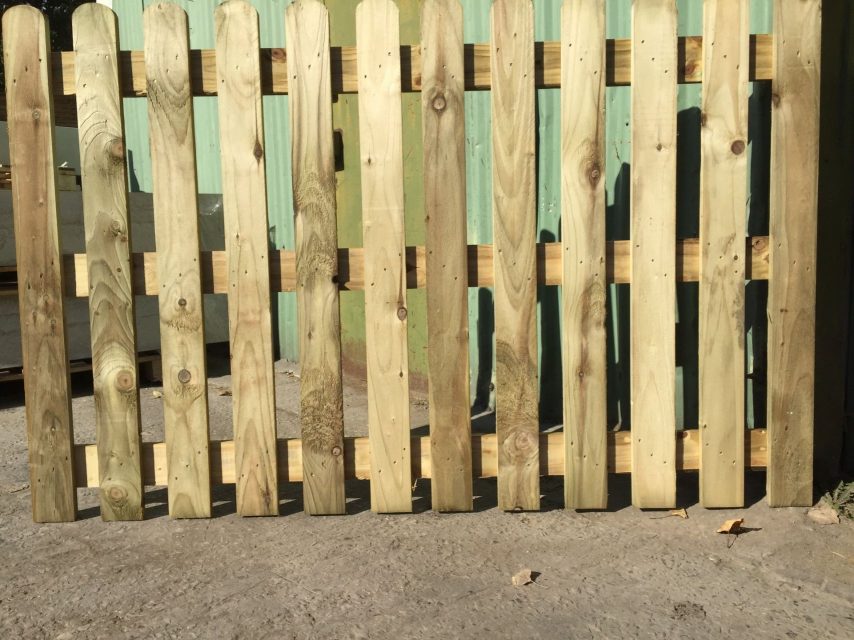 Round Top Pailing Fence Panel - North West Fencing